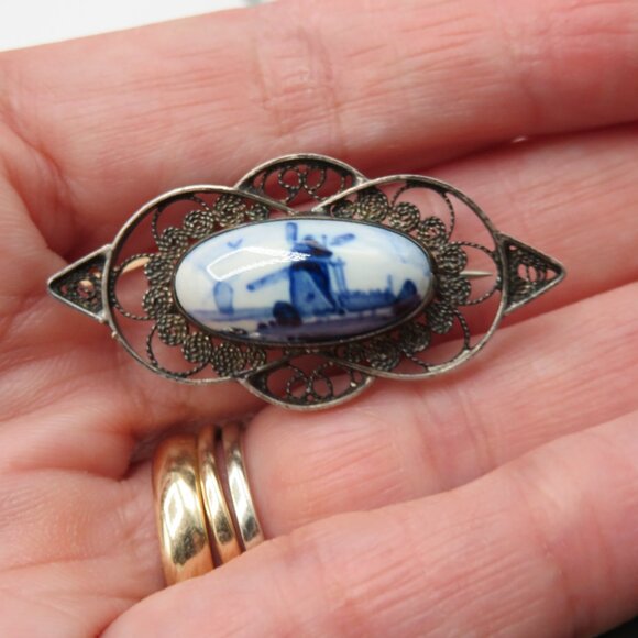 Delft | Jewelry | Vintage Delft Porcelain And Sterling Silver Brooch ...